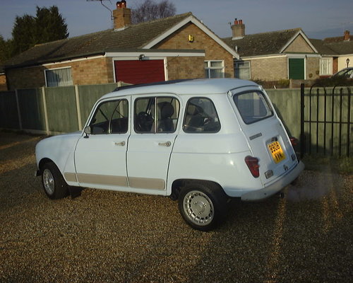 NEW MEMBER BEWARE R4 modifier!!!! | Renault 4 Forum