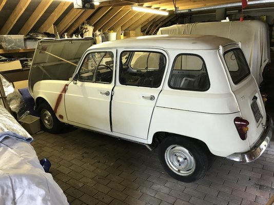 Renee the 1972 4L | Renault 4 Forum